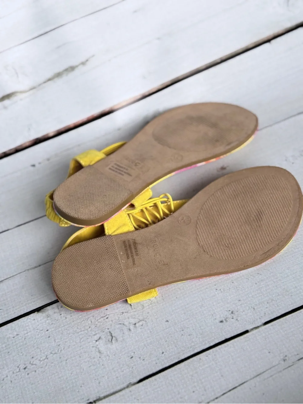Rouge Helium | Shoes | The Rouge Helium Strappy Flat Thong Sandals ...